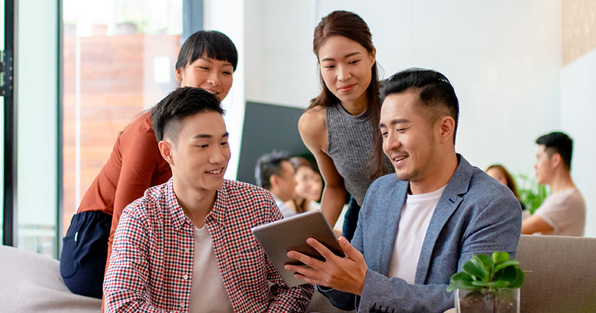 People at Work: A Global Workforce View | ADP HK